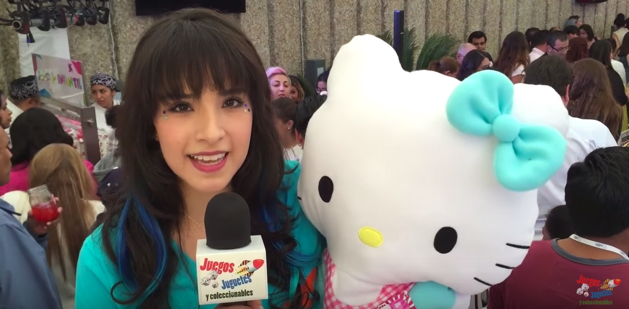 Fashion Show Hello Kitty con Liverpool - Juegos Juguetes y Coleccionables